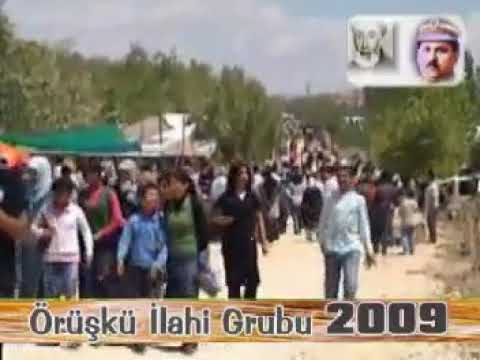 ÖZGÜR ŞAHİN-Şeyh Ali Efendinin 2009 yılı  mevlit videosu.