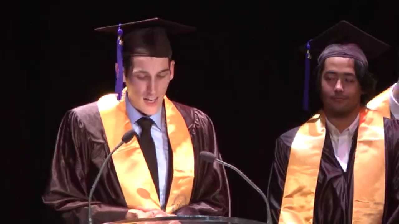 Discours Mathieu Brun Major M2 Publique et Politique - YouTube