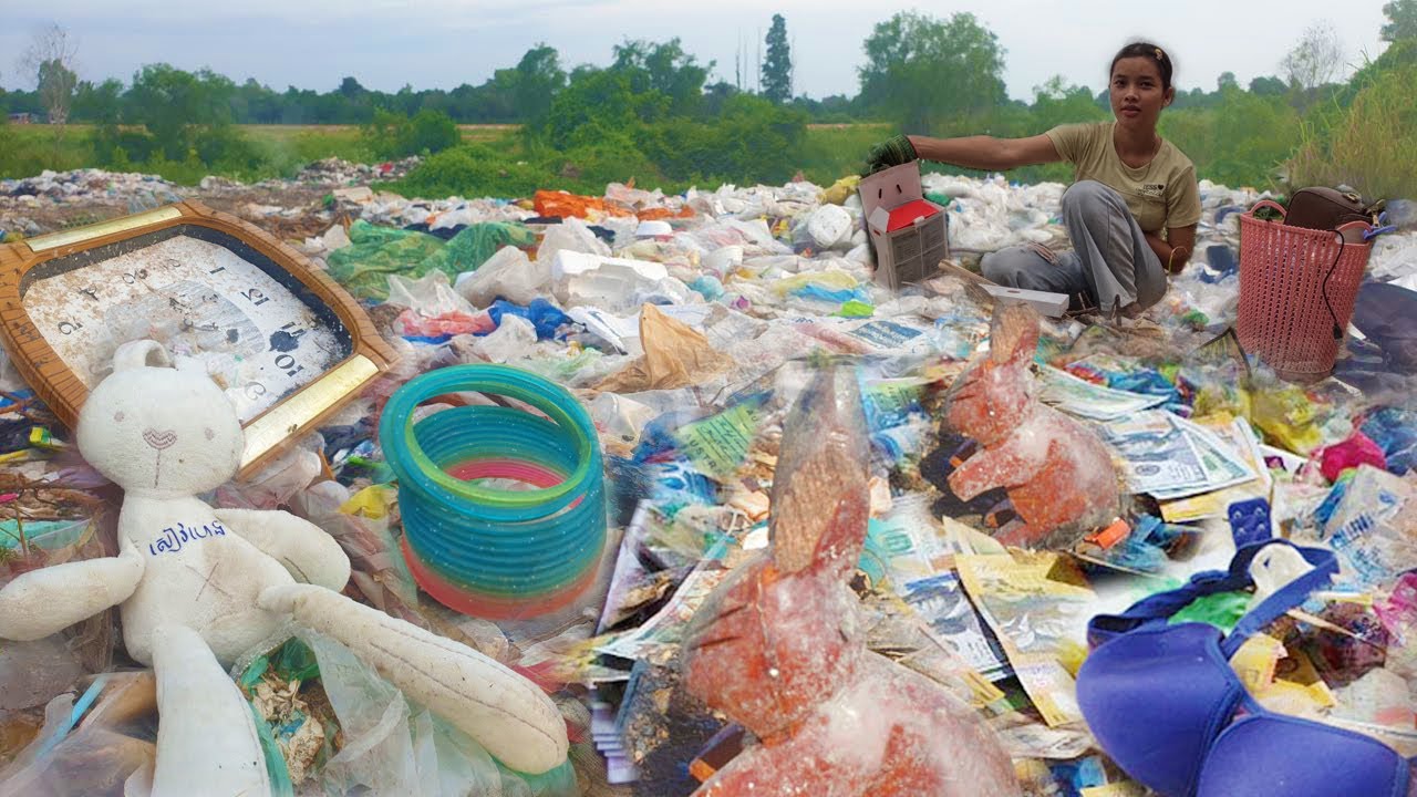 I Found A lot Money $$ in Bag and good thing at Trash Place Dumpster ...