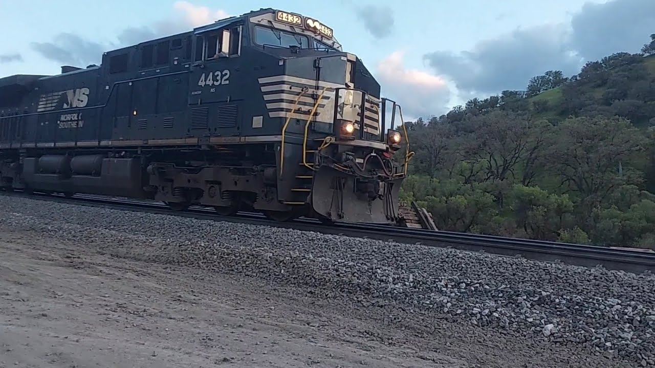Union Pacific Westbound Manifest Train With Great Locomotive Consist ...
