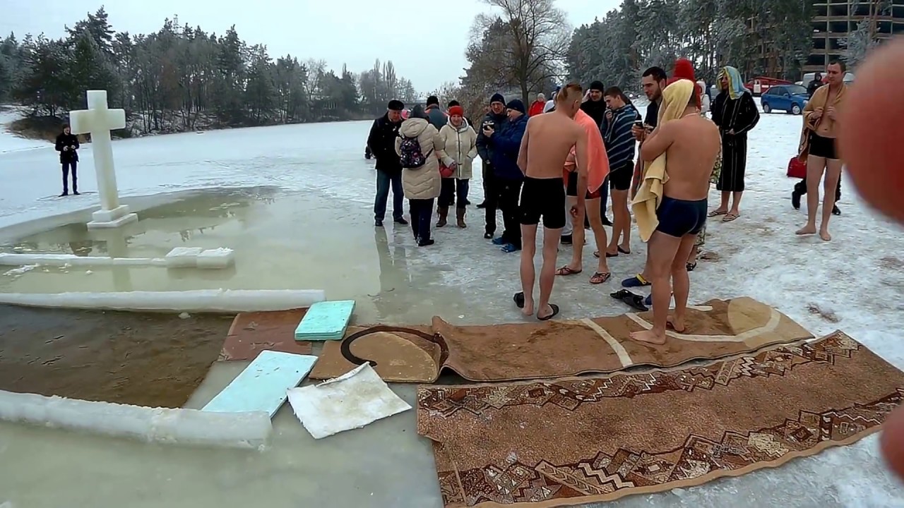 epiphany bathing - YouTube