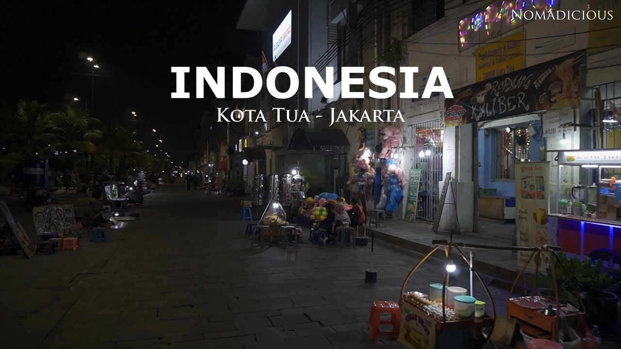 Indonesian Street Food Tour of Kota Tua (Old Town) in Jakarta - YouTube