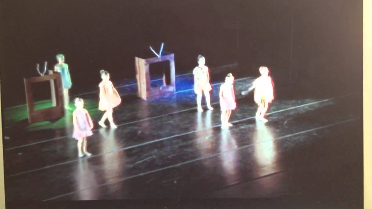 Mini Ballet - YouTube