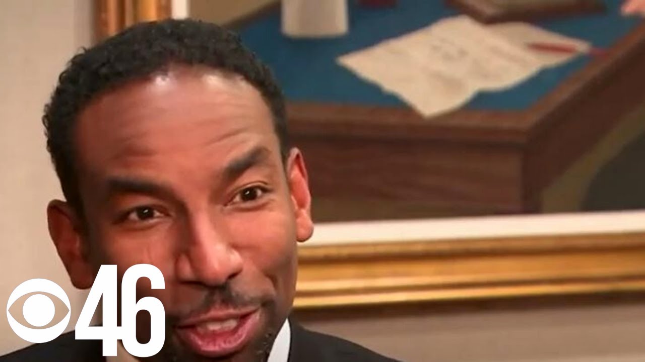 One-on-one interview with the new Atlanta Mayor Andre Dickens - YouTube