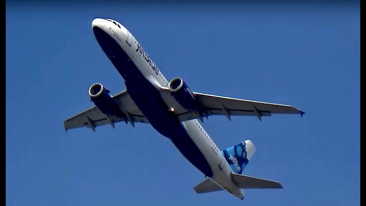 JETBLUE Airbus A321 flight to Ft Lauderdale departs New York JFK ...