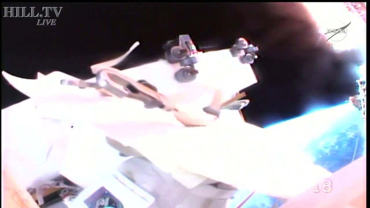 NASA Astronauts Execute DRAMATIC International Space Station Spacewalk ...