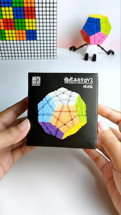 Let's Unbox the MoYu Meilong Megaminx WUMOFANG M v2 🧩 - YouTube