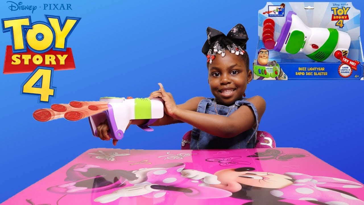 UNBOXING BUZZ LIGHTYEAR RAPID DISC BLASTER FROM TOY STORY - YouTube