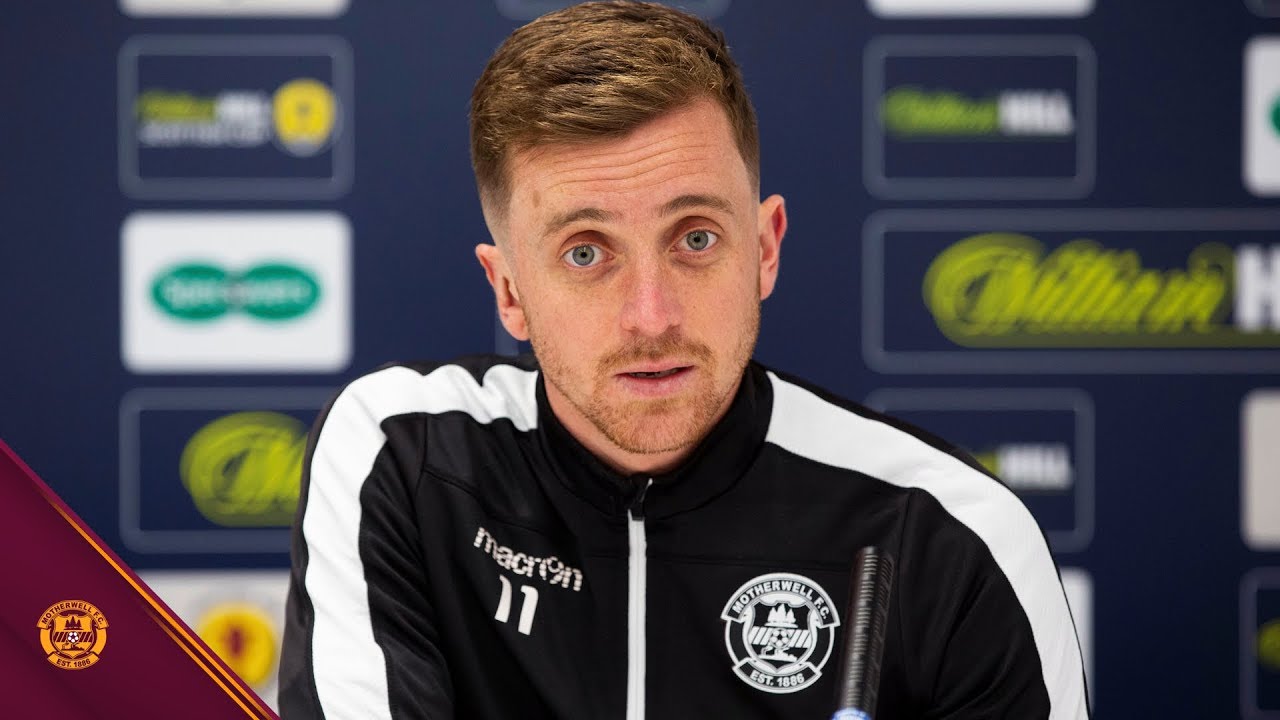 Elliott Frear looks ahead to Ross County - YouTube