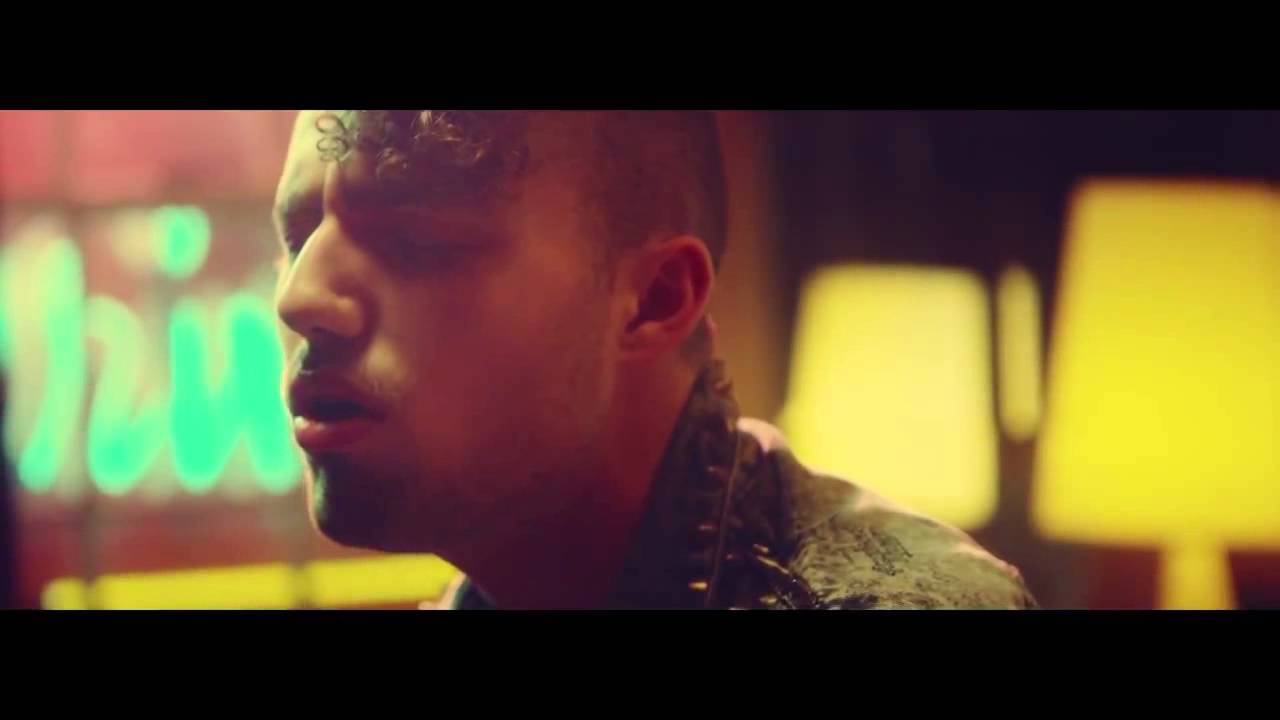 Rilan Hotel Official Music Video - YouTube