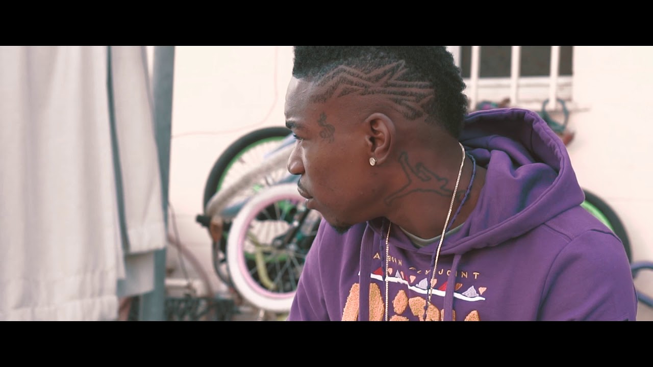 Lil OneHunnet - BUSSIN MOVES - YouTube