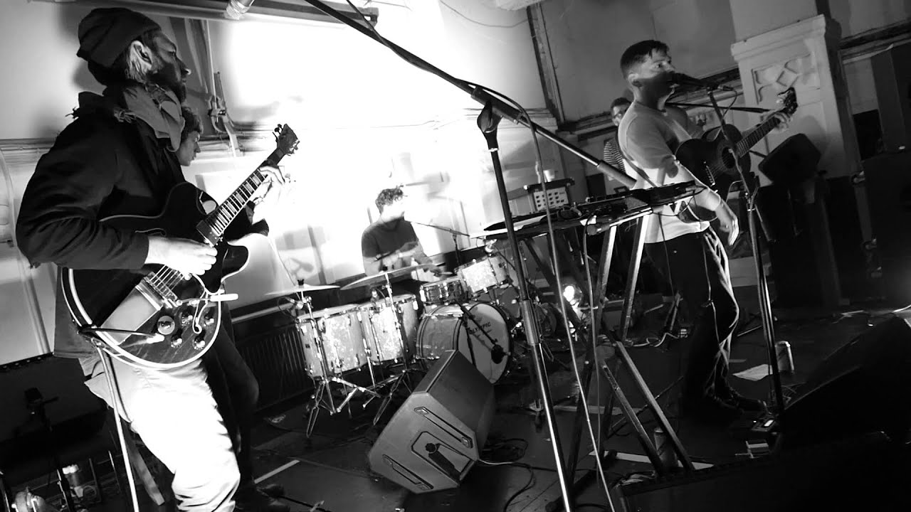 Sweet Baboo - Tonight I'll Be Staying Here With You - YouTube