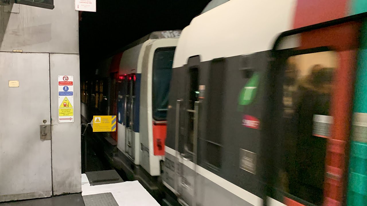 [Paris] RER-B MI84/MI79 en gare de Luxembourg - YouTube