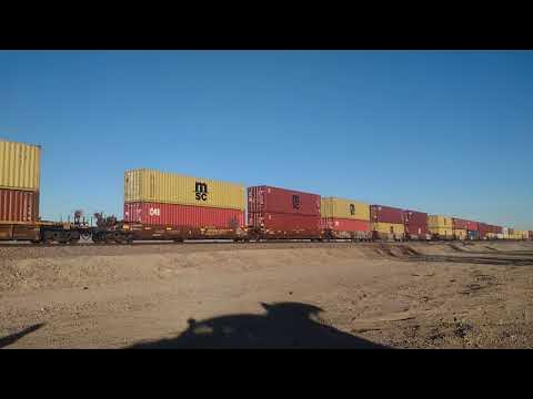 EB BNSF Port Stack Train Feat Duo Rear DPUs At Daggett Ca! #bigbossrailfanner - YouTube