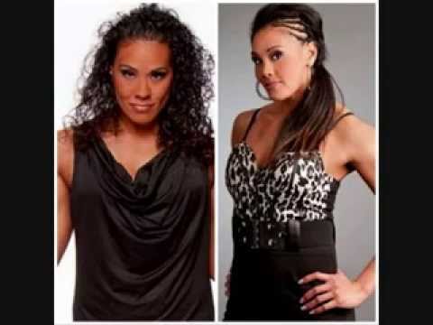 WWE RAW 12/22/15 - WWE Divas Before and After - YouTube