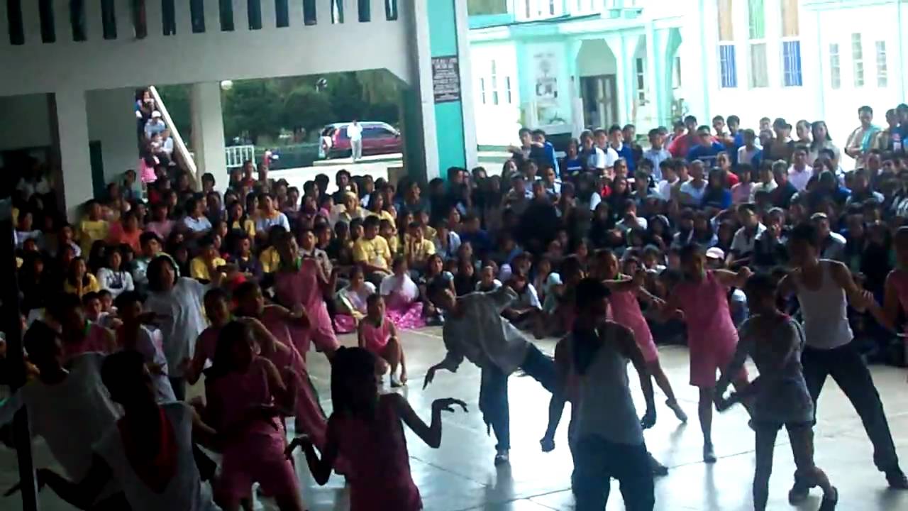 Saint Louis Pacdal intramurals2009 - YouTube