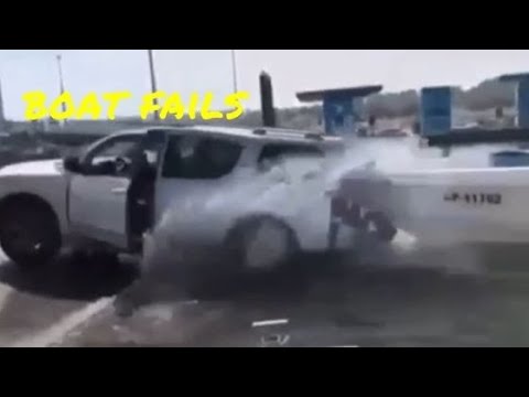 Boat Ramp Fails | Rental Boat Mayhem! - YouTube