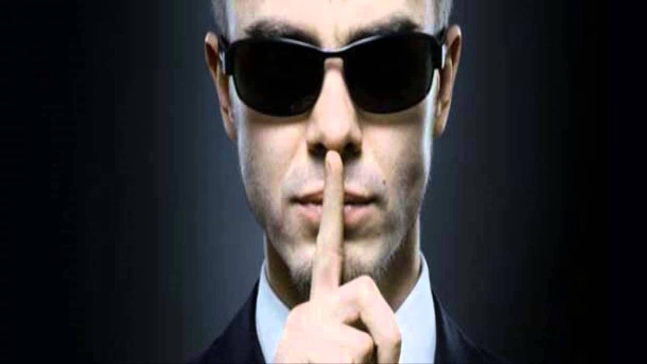 LOS HOMBRES DE NEGRO - LA VERDAD SOBRE EL CASO DE CHARLES MUNDT - YouTube