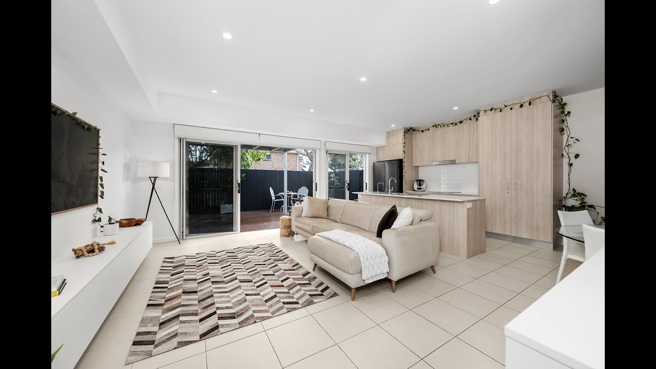 Unit 16, 138 Central Street, LABRADOR QLD 4215 - YouTube