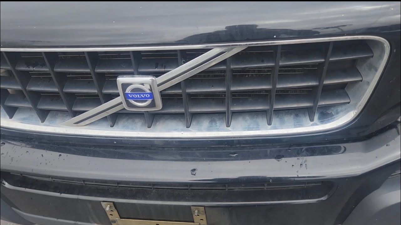 Volvo Xc90 Open Hood