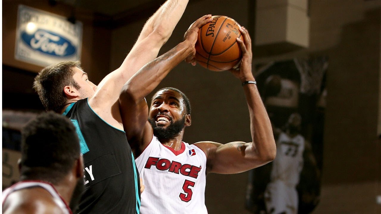 Keith Benson NBA D-League Highlights: November 2016 - YouTube