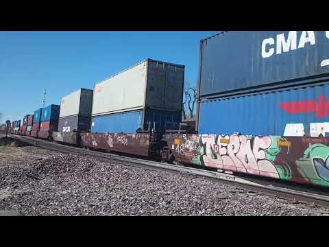 Solo leader BNSF 6502 leads a fast intermodal with a double Rear DPU!! - YouTube