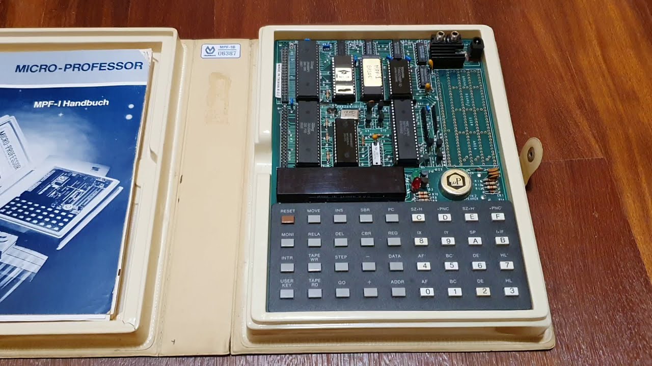 Multitech Micro - Professor MPF-1B [Italiano] - YouTube