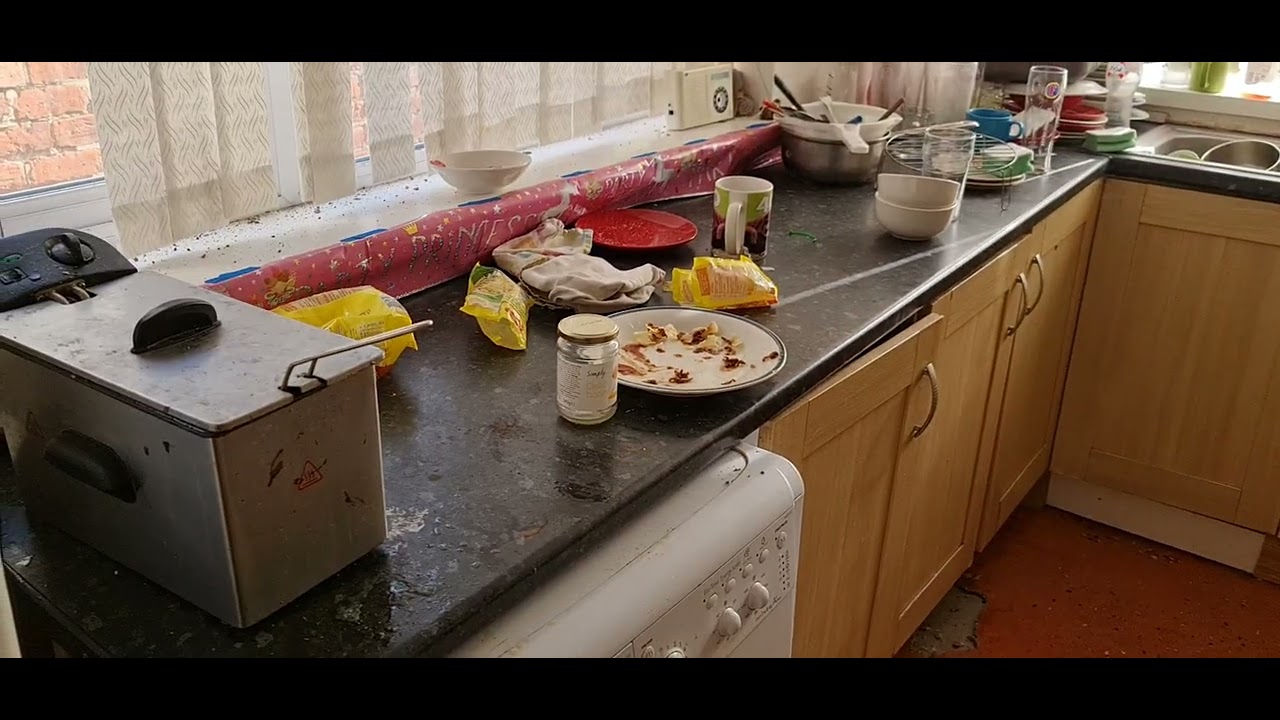 Laycock street, Middlesbrough A1 - YouTube