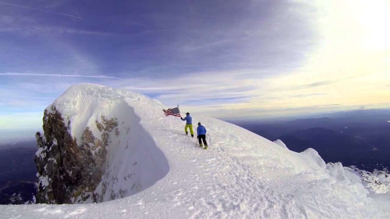 Mt. Hood summit and ski/speedfly with friends. - YouTube