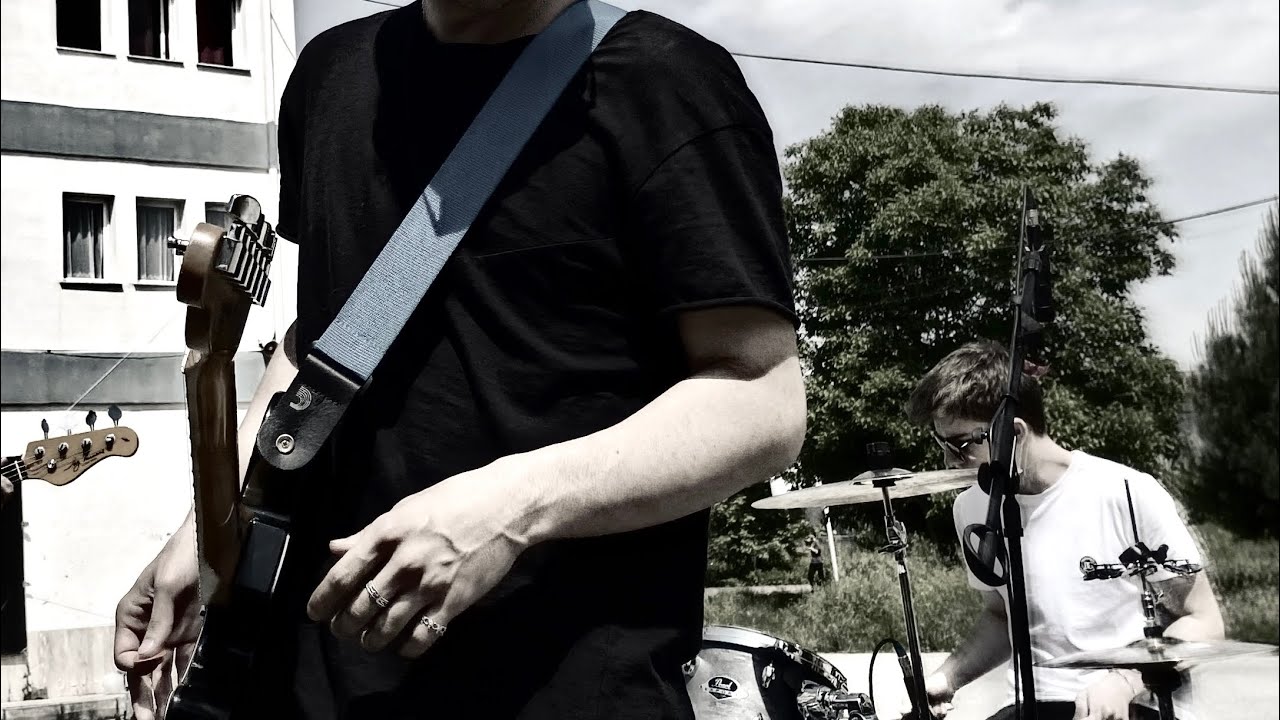 Deep Purple - Sometimes İ Feel Like Screaming - Solo Cover - YouTube
