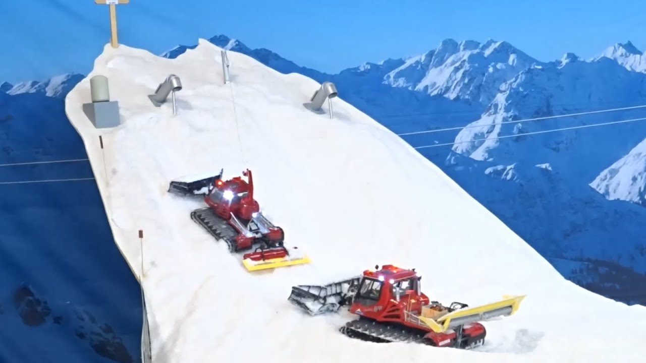 RC Pistenbully und RC Pistenraupe in Action | Faszination Modellbau ...