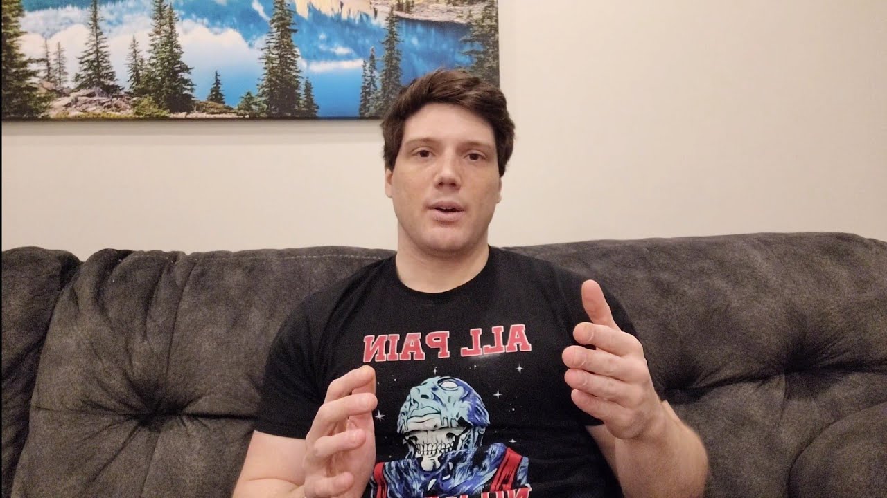 Bodybuilding & Body Dysmorphia - YouTube