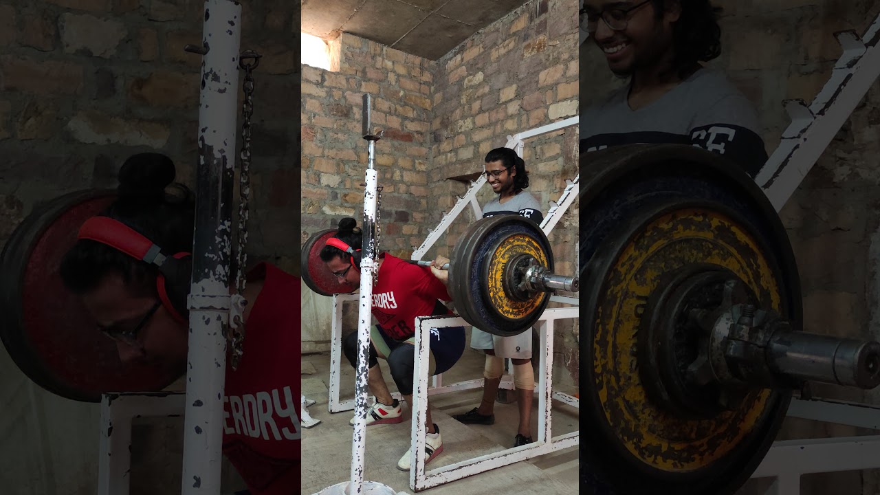 162.5kgs ×3 squats, set 6, smolov squat program week 3 day 4. - YouTube