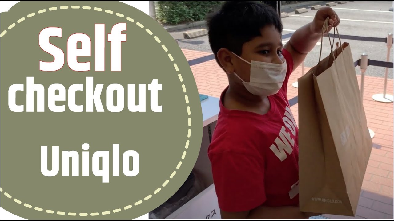 Self Checkout at Uniqlo | How it is work without scanning barcode ...