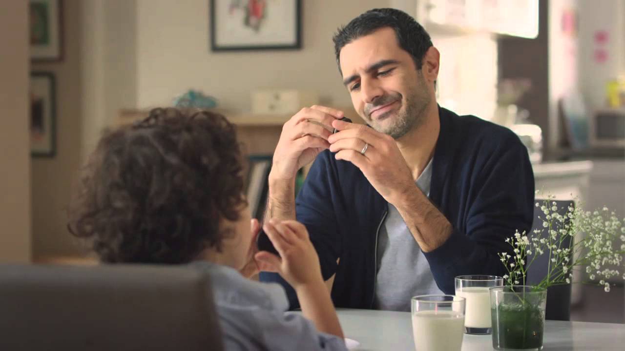 Oreo TV spot - YouTube