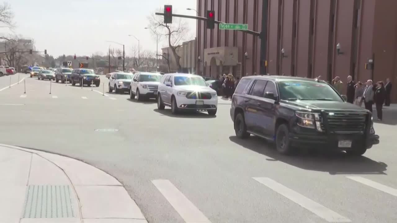 Procession held for fallen K9 Officer Jinx - YouTube