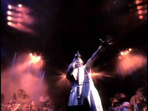 GENESIS - Old Medley (live in Birmingham - 1st night, 25/02/1984) - YouTube