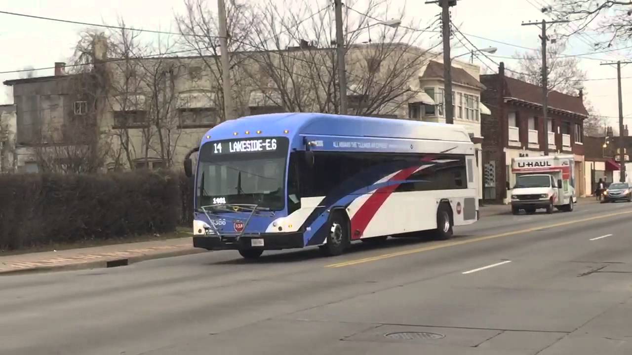 Greater Cleveland RTA Transit Bus Gillig BRT plus CNG - YouTube
