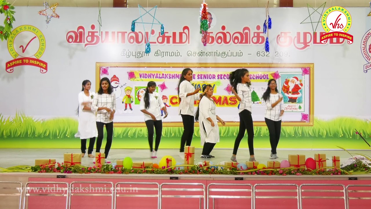 Christmas Celebration Dance by Grade 11 Girls - YouTube
