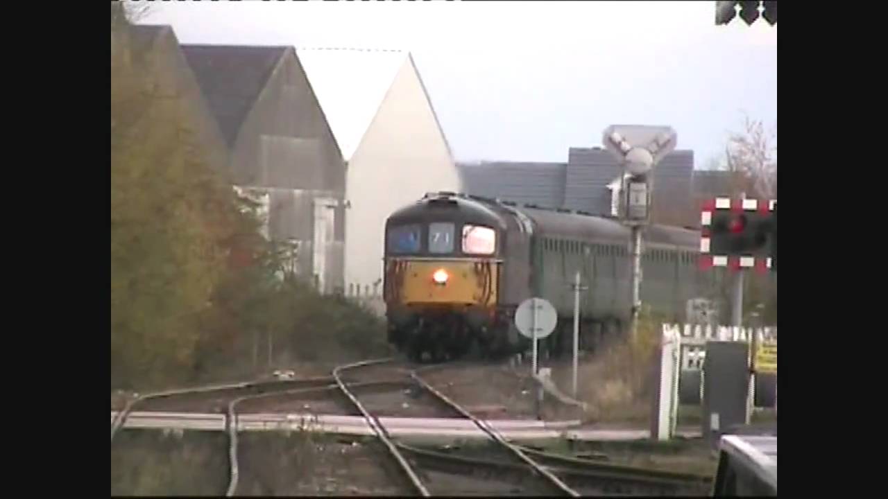Class 33 33103 seen passing through Sleaford - 03/12/05 - YouTube