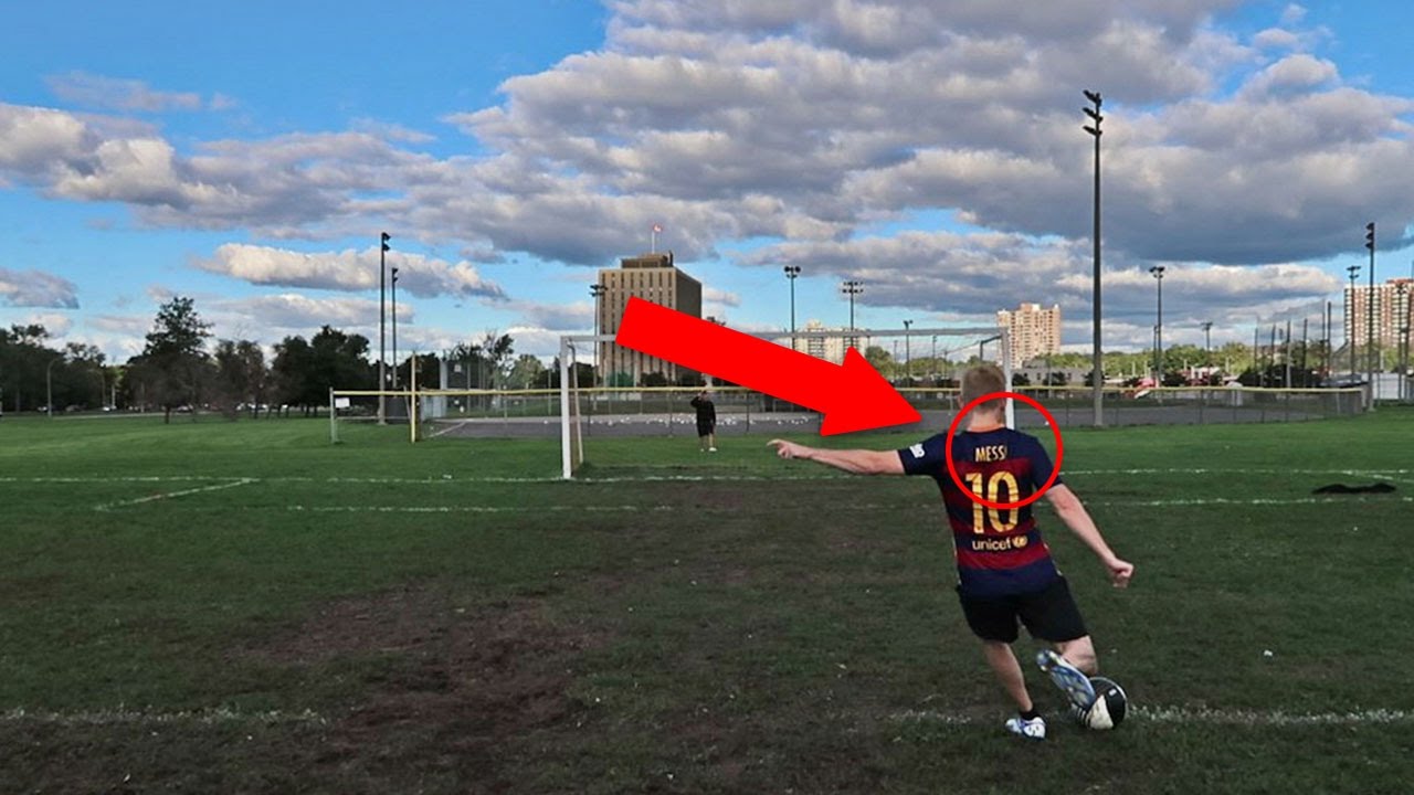 CROSSBAR CHALLENGE W/ LIONEL MESSI!! - YouTube