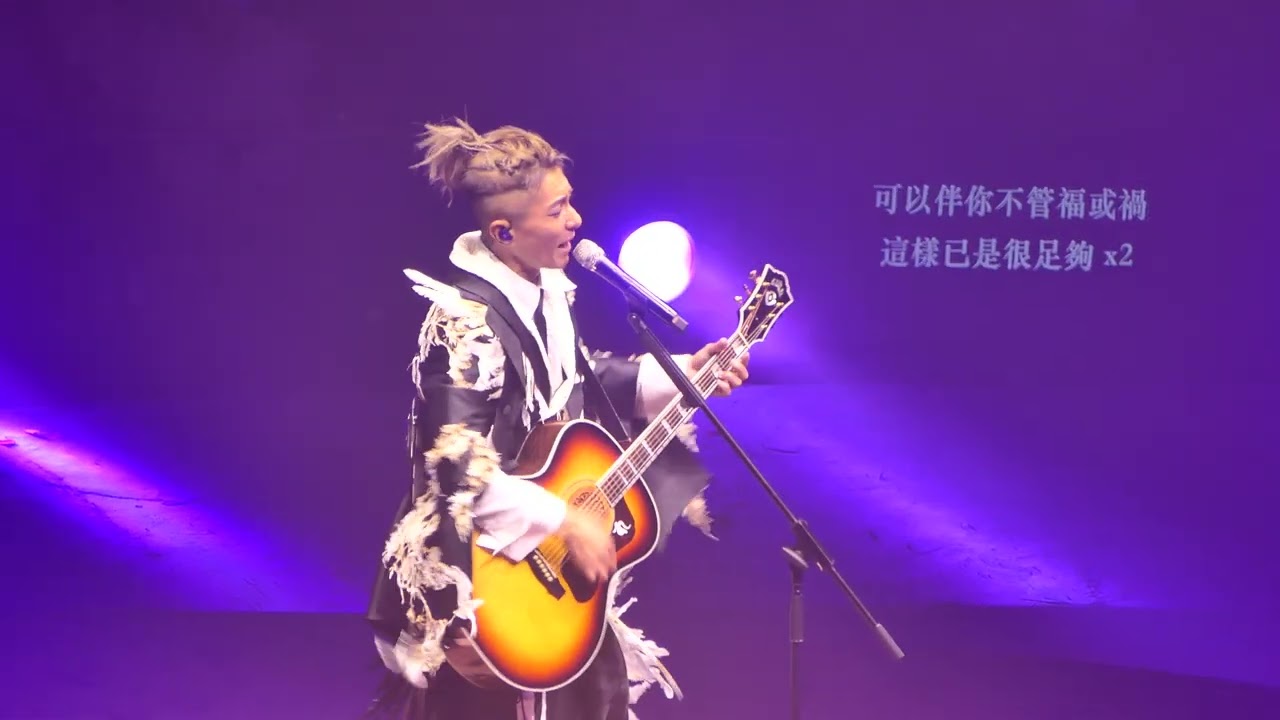 周國賢 - 十八 @ Endy Chow THE END Concert LIVE （節錄） - YouTube