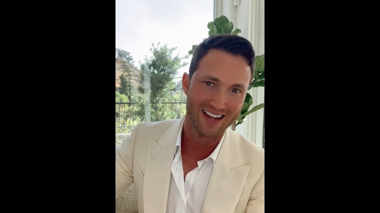 Russell Hartley talks about how women can be more approachable - YouTube