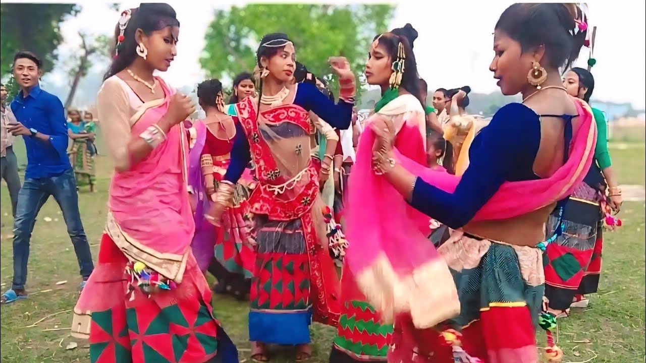 New Tharu Dance Lali Kali oththuwa - YouTube