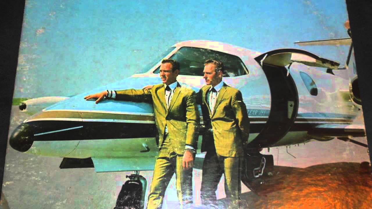 Calhoun Twins "Bad Girl's Good Enough for Me" - YouTube