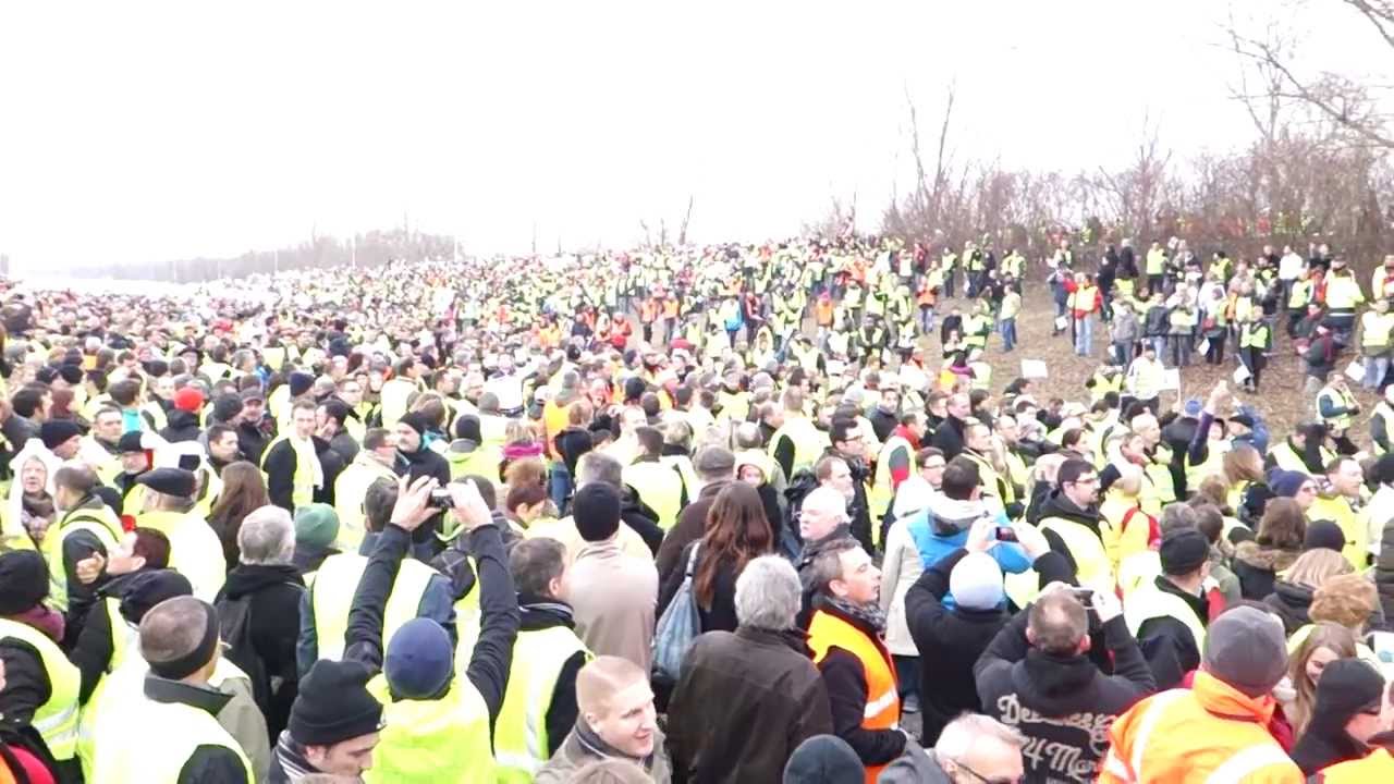 Manifestation CDTF Frontalier 01/02/2014 - YouTube