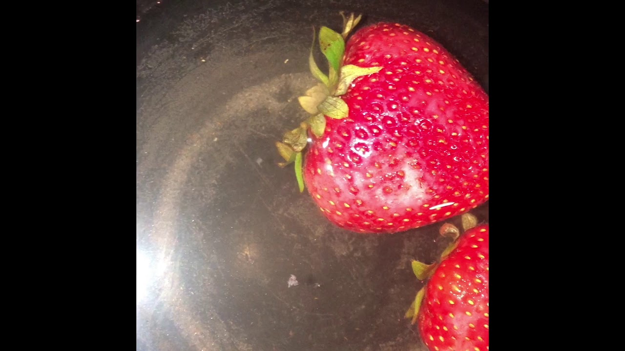 Strawberry & Salt Method???? - YouTube