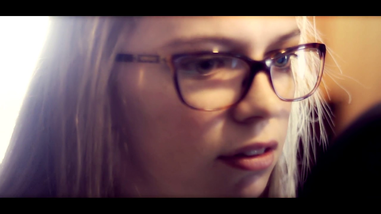 Zoe Clarke - Fix You - LIVE on Rhythm & Roots at Beardfire Studio ...