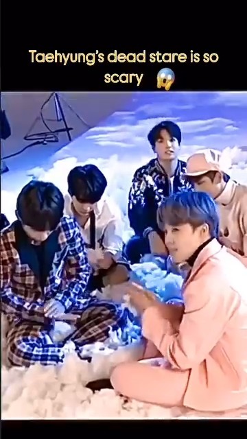Taehyung's dead stare is so scary😱#bts#taehyung#youtubeshorts - YouTube