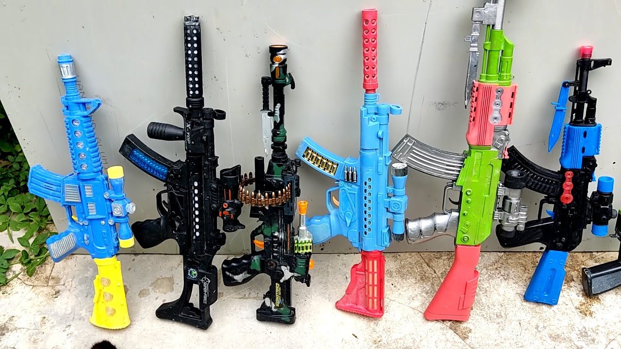 Finding Shooting Toys, M16, SS2, Machine Guns, Auto Sniper, Ak47, Shot ...